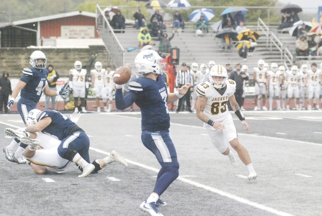 Late TD lifts Jackets past MC Pioneers | News, Sports, Jobs - Marietta ...